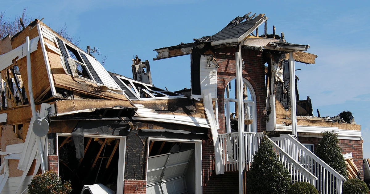 A Step-by-Step Guide On Home Damage Insurance For Restoration